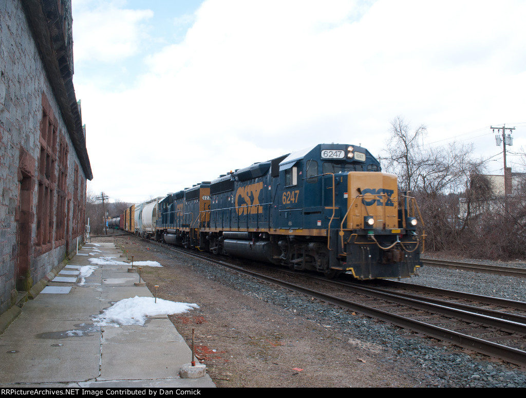 CSX 6247 Leads B740 into Palmer MA